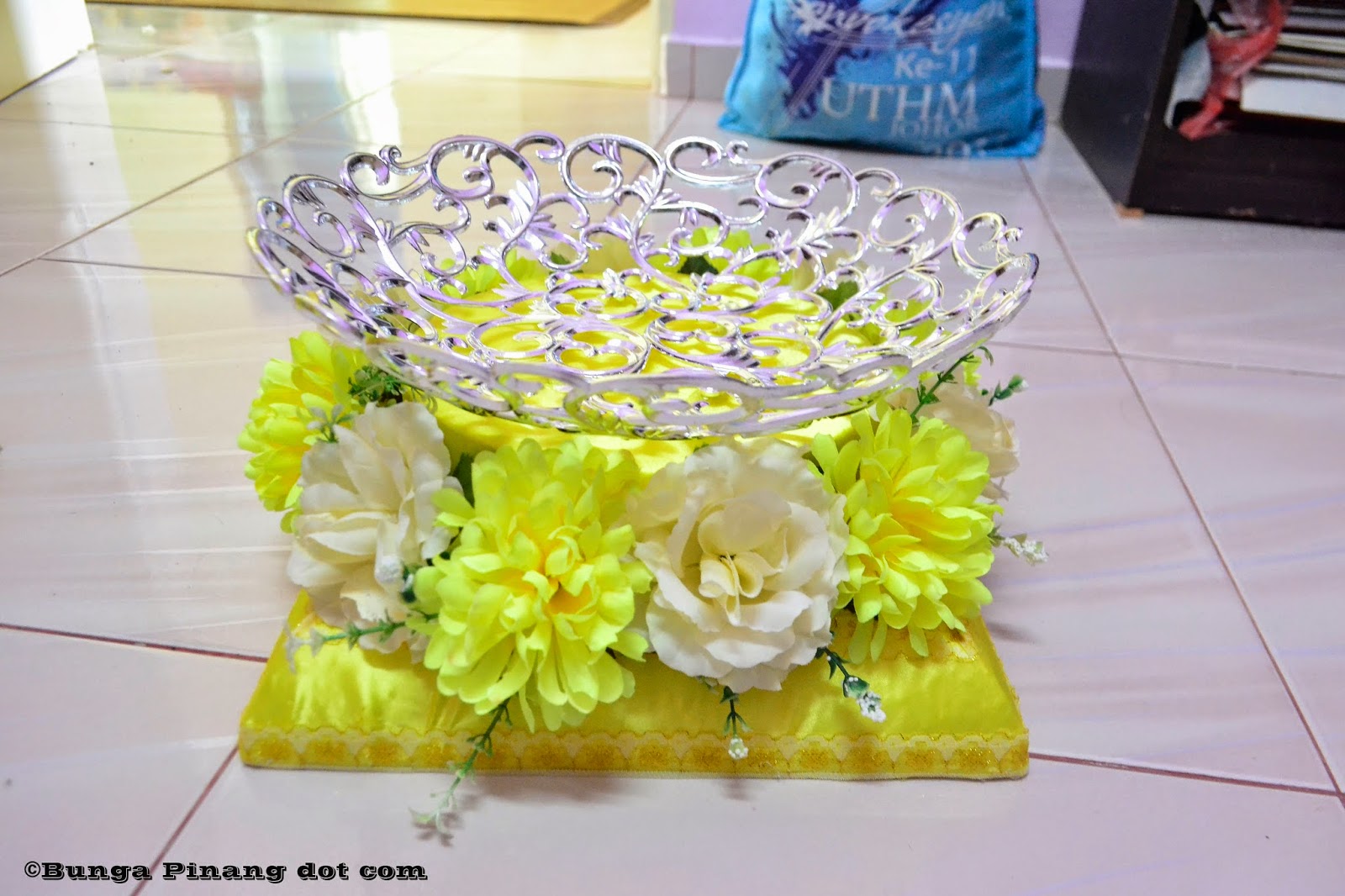 KOLEKSI HANTARAN BUNGA PINANG dotcom: SET KUNING DIRAJA