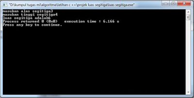 Program Menghitung Luas Segitiga pada c++ - Out Of The Box