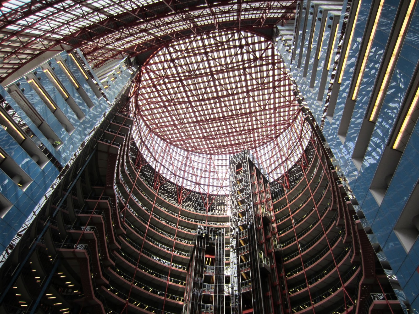 Set-Jetter & Movie Locations and More: Running Scared (1986)