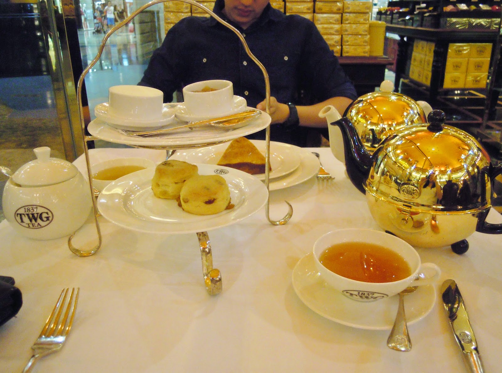 LOVE LIFE, CHERISH MOMENTS: A Parisian experience: TWG Tea Boutique ...