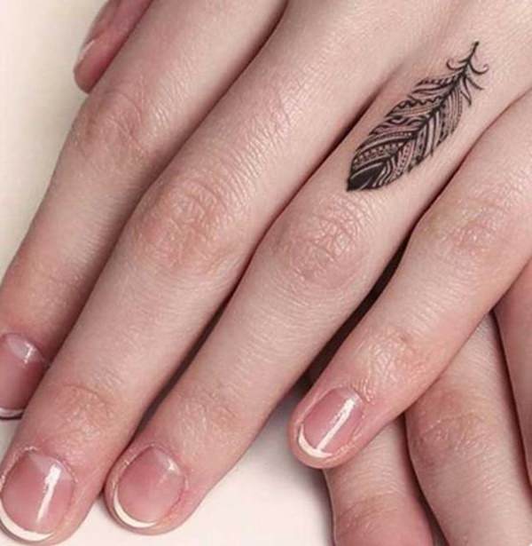 35+ Ide Desain Tato Di Jari Tangan Yang Cocok Untuk Anda - Tattoo Magz