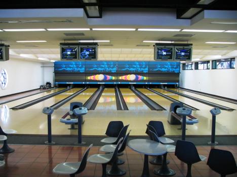LIVING LIFE IN COSTA RICA blog: BOWLING ALLEYS • LANES in Costa Rica
