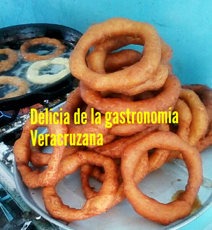 Receta para preparar chiles en frío de atún.