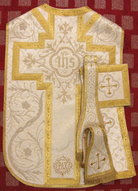 New Liturgical Movement: New Vestment Work
