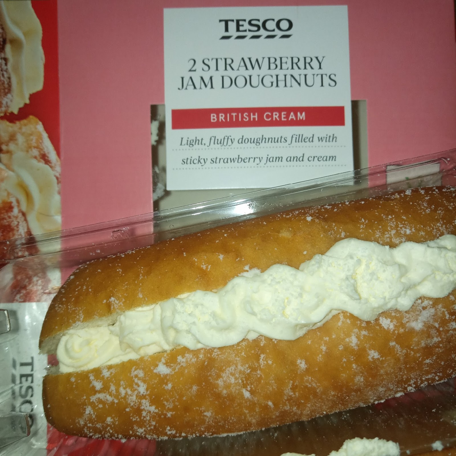 Supersupergirl's Food Reviews: [Review] Tesco Strawberry Jam Donuts ...