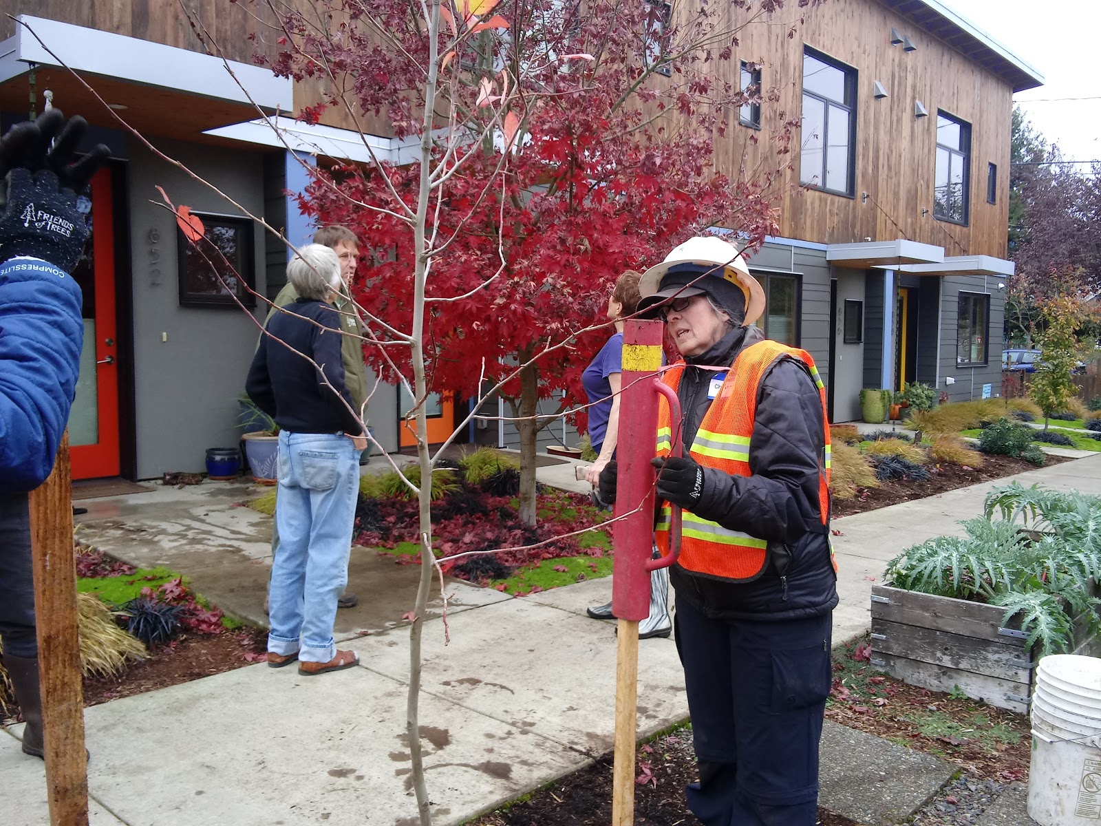 Kent's Bike Blog: Bicycle Tree Planting with Friends of Trees