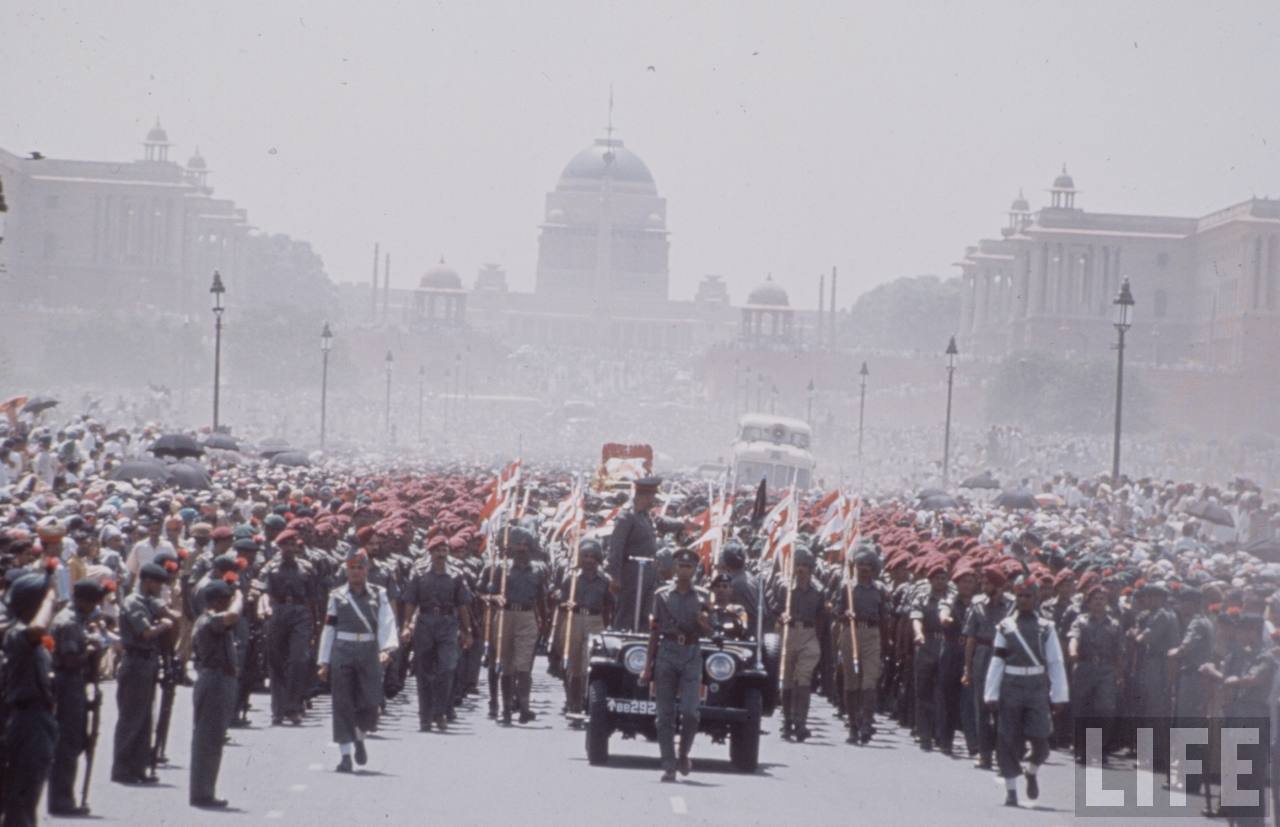 Jawaharlal Nehru Funeral Procession Photos | Rare & Old Vintage Photos ...