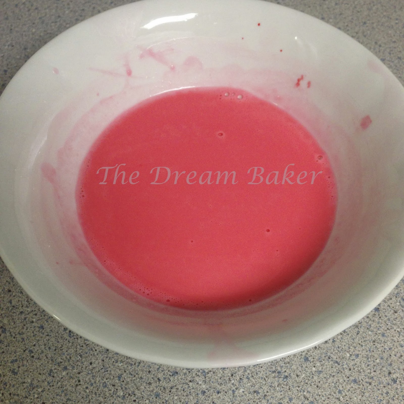 The Dream Baker...: Kueh Lapis a.k.a. Steamed Nine-layer Cake (九层糕）