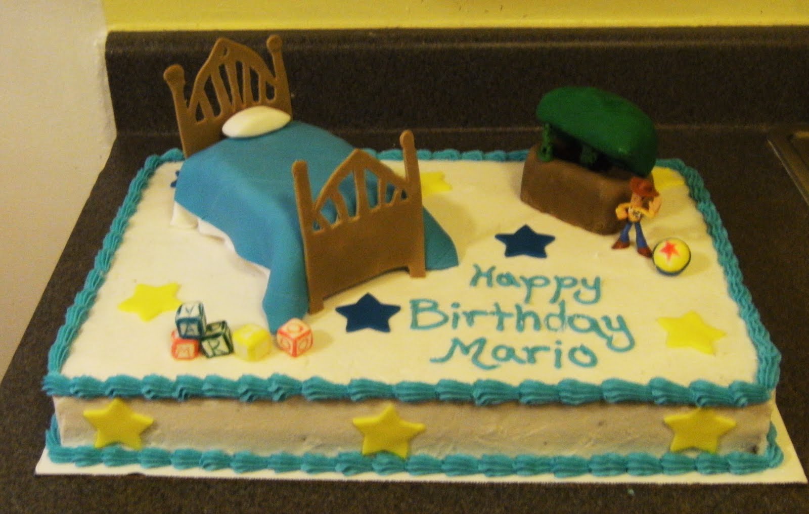 Diana's Cakes: Nemo Cake, Nintendo Gamecube Cake, Purse cake,and Toy ...