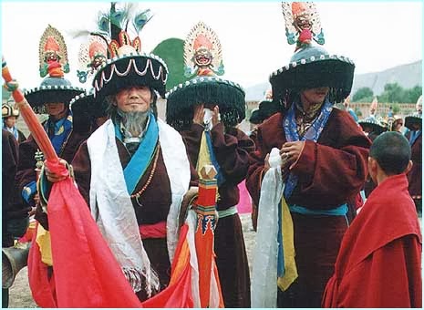 NAVEGANDO POR EL RÍO DE LA HISTORIA MYRIAM COBOS: CHAMANISMO DE LA ...
