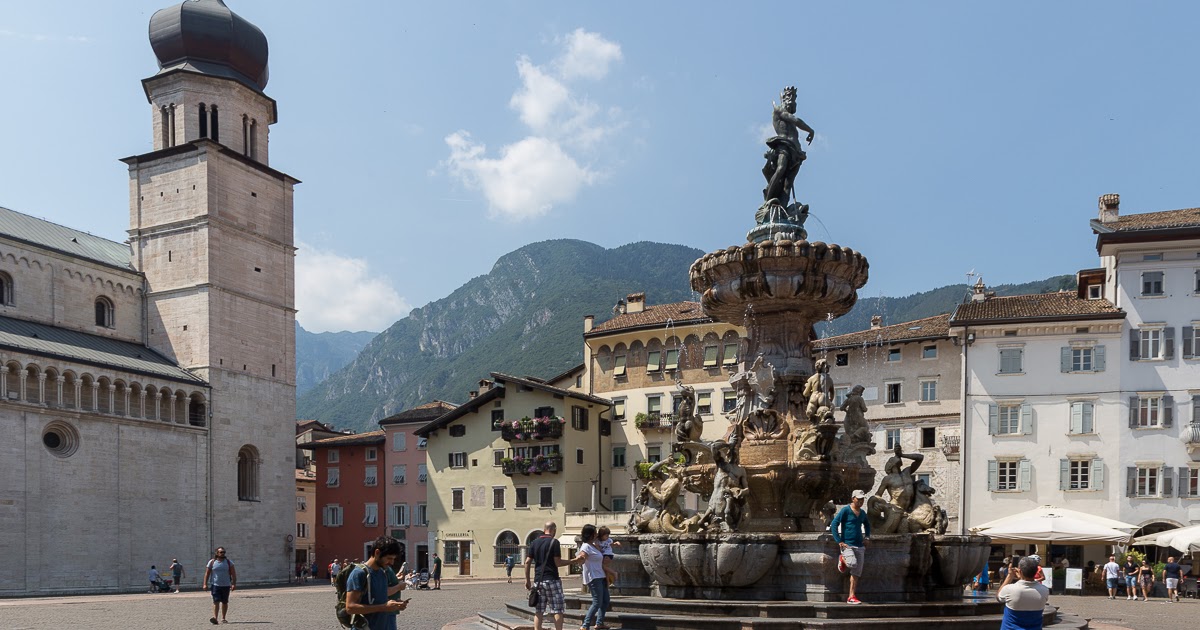 sacerdos viennensis: Am Grab des hl. Vigilius von Trient