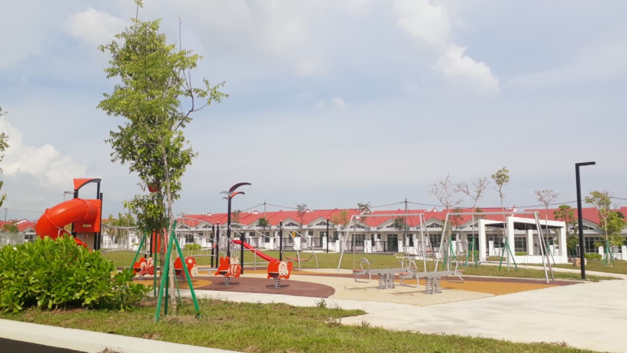 homestay taman guru kota tinggi