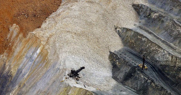 Mining Mayhem: Bingham Canyon Copper Mine Highwall Failure