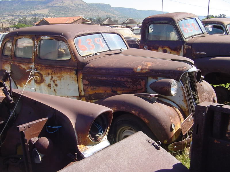 My 1928 Chevrolet: Rusty Relics (Latest Installment of over 150 photos)