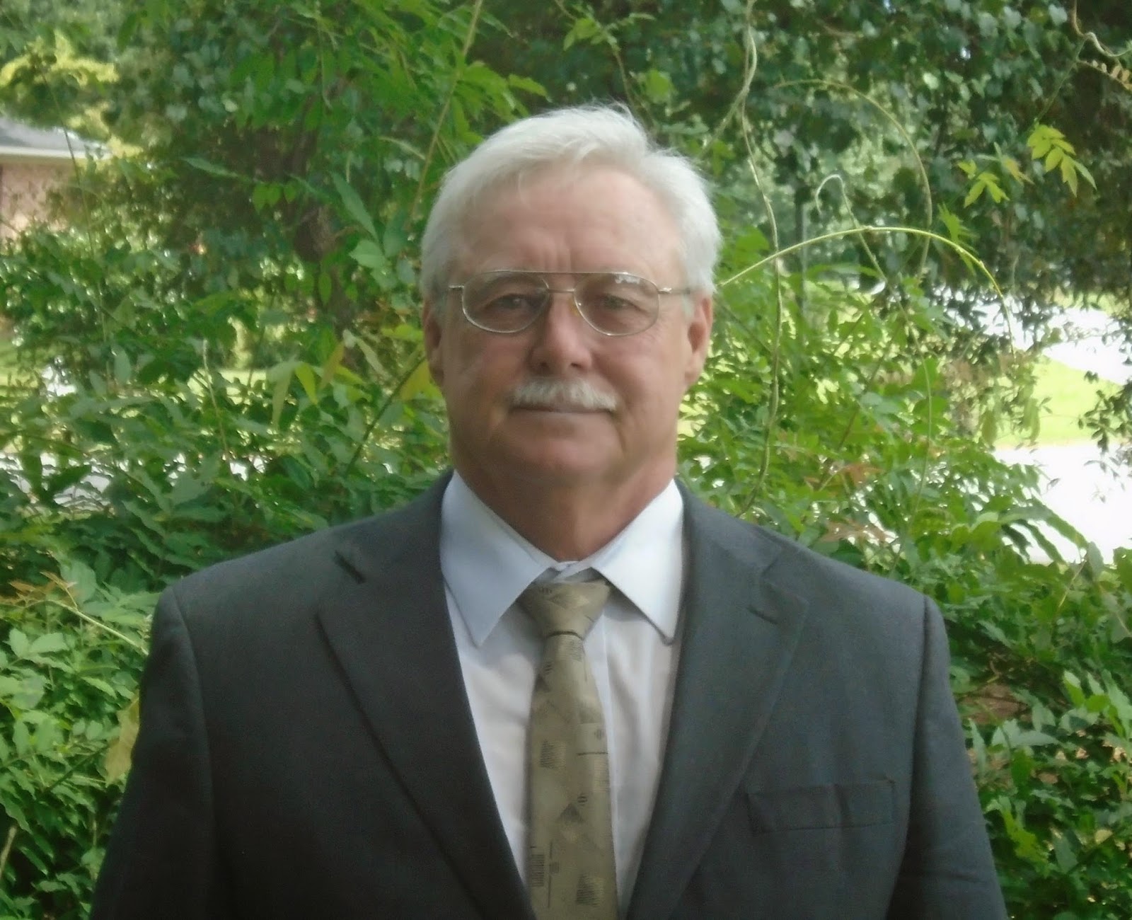 Mayor's Corner: Hal Hanvey on the the Issues-- A+