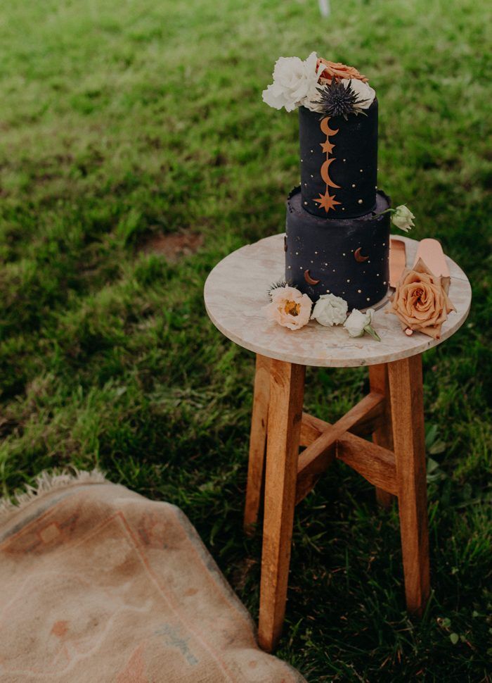 6 Gothic Solstice Inspired Cakes | Ino's Bunker