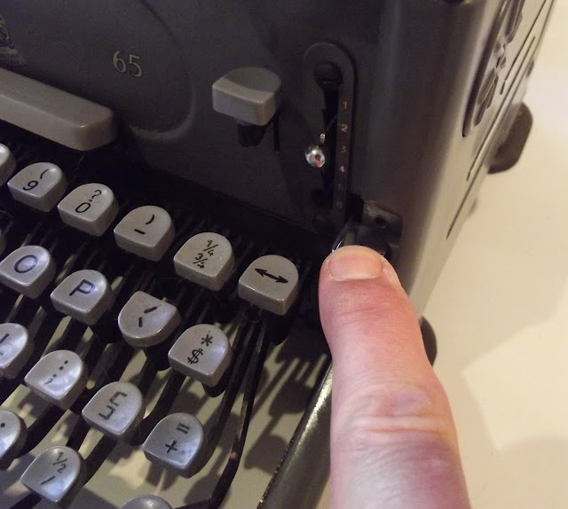 Imperial typewriter model 65 : r/typewriters