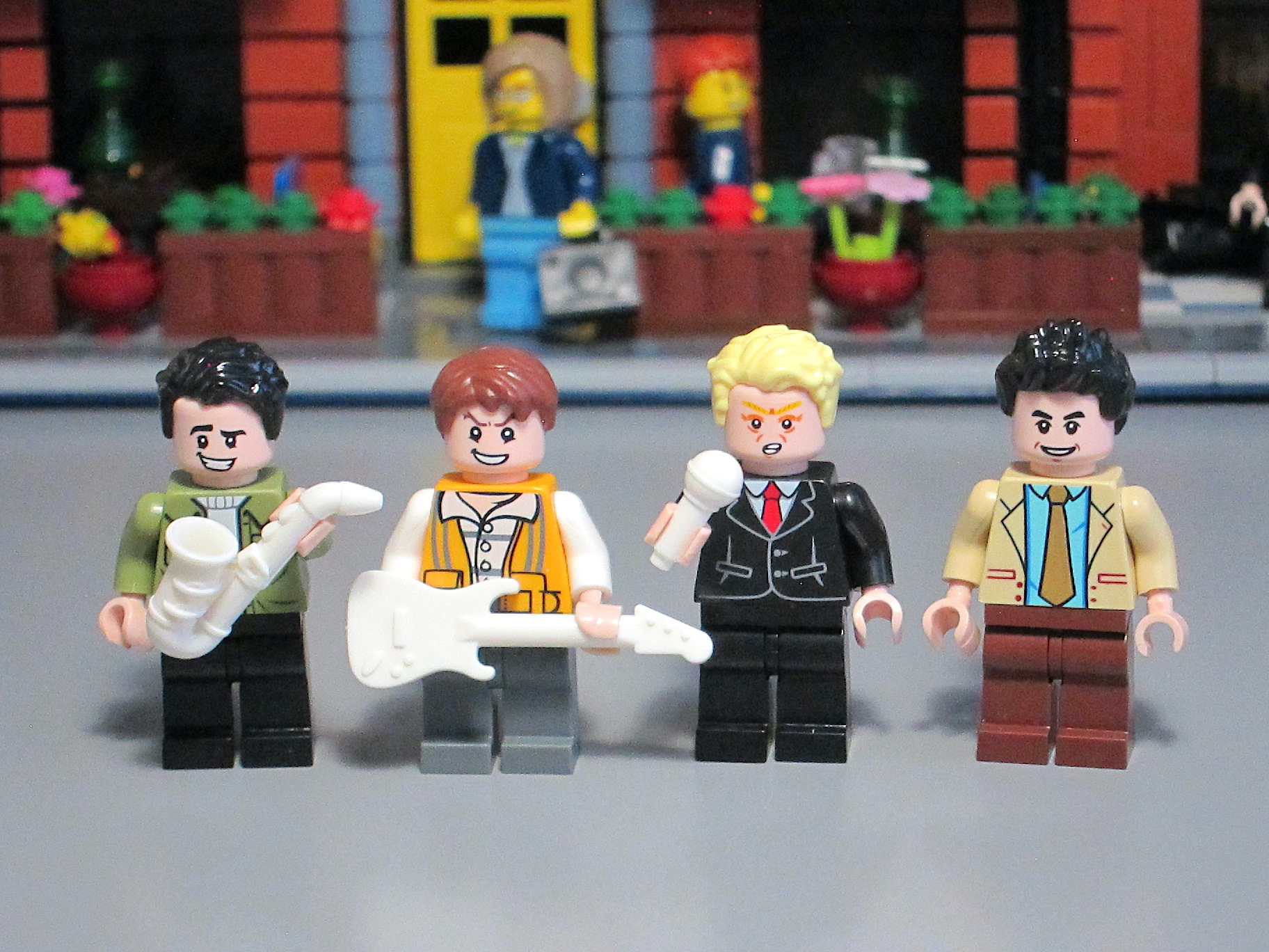 Bricks And Figures: Here are all the not Lego minifigures I got in June ...