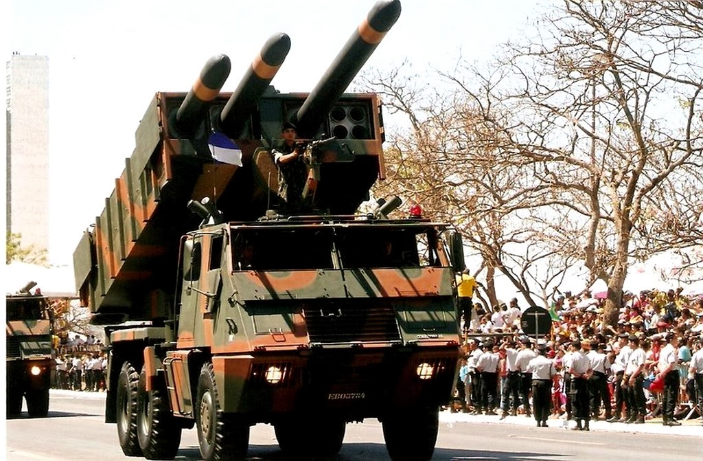 Viaturas Brasil: ASTROS II MLRS - Exército Brasileiro
