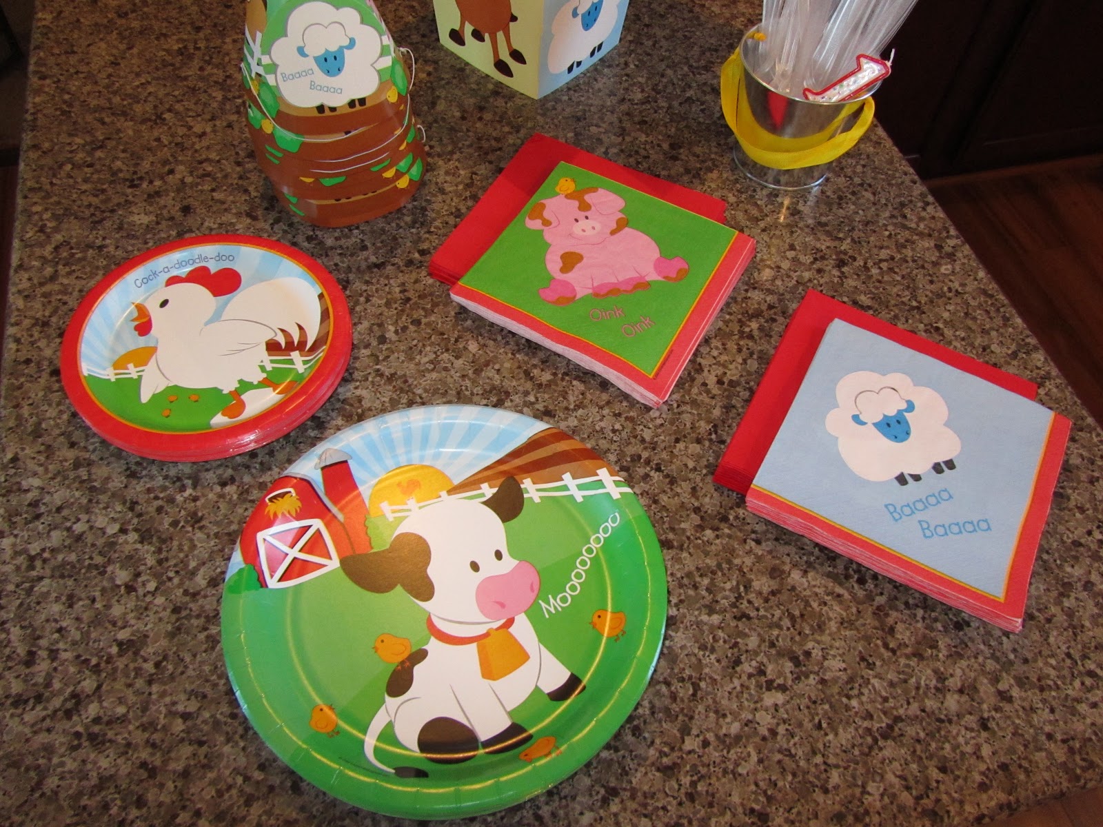 Farm & Family: A 1st birthday party for a little farm boy