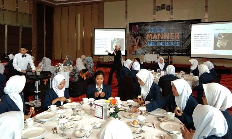 Pentingnya Memahami Apa Itu Table Manner?