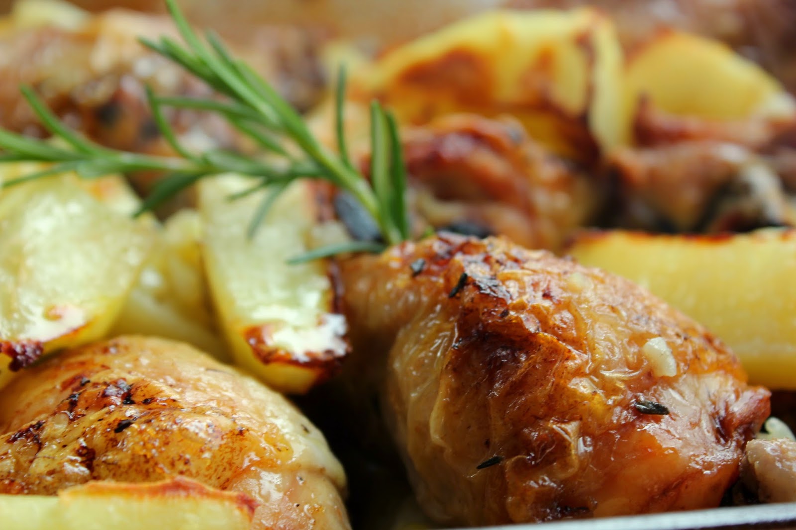 Pollo asado con Tomillo, Romero y Limón - Cocinando con las Chachas