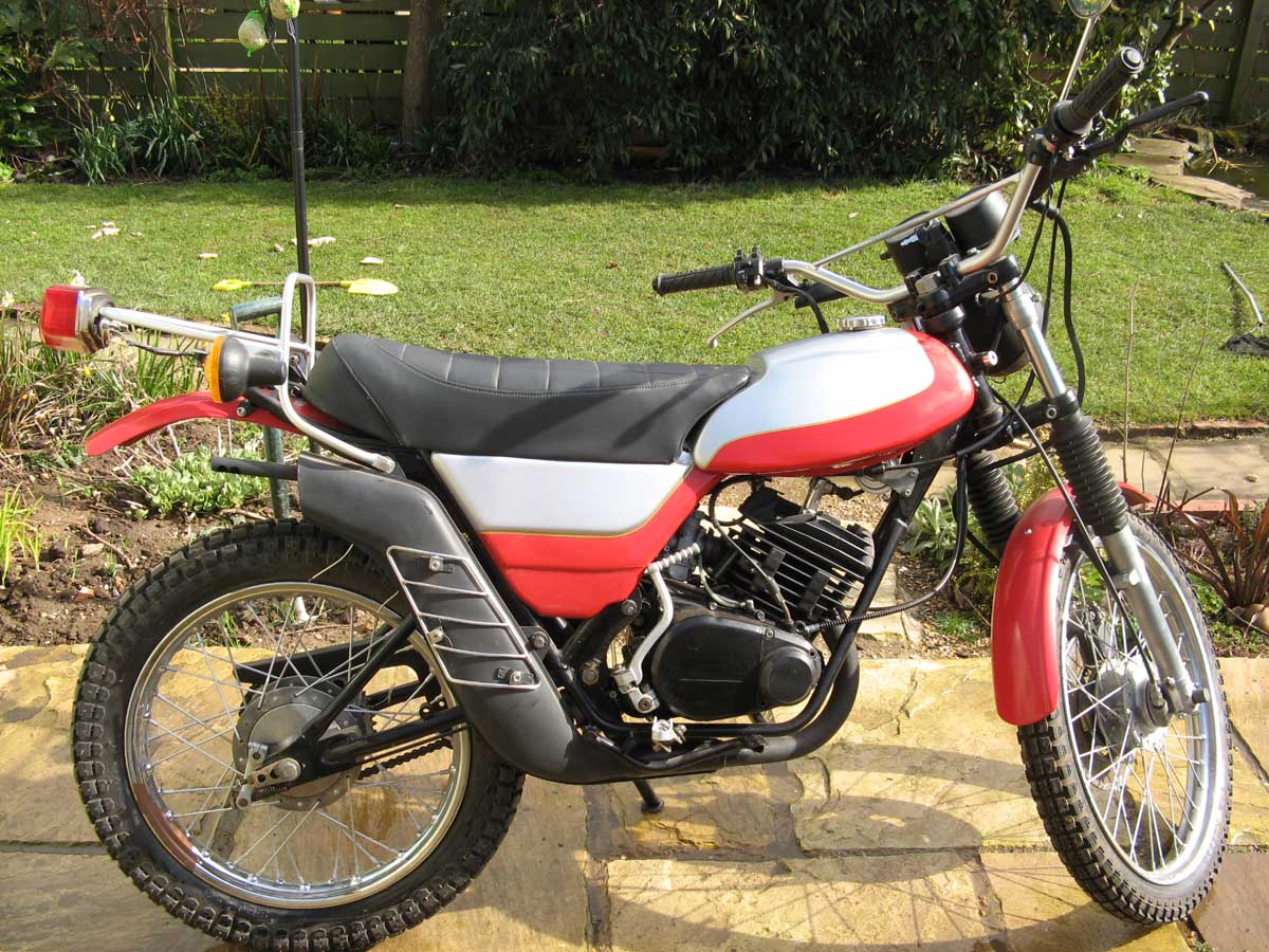 My Motorcycle Restoration Diary & Notes: NVT175: Another Example