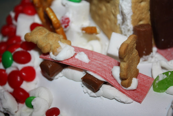 little pumpkin grace: gingerbread house & coffee filter santa