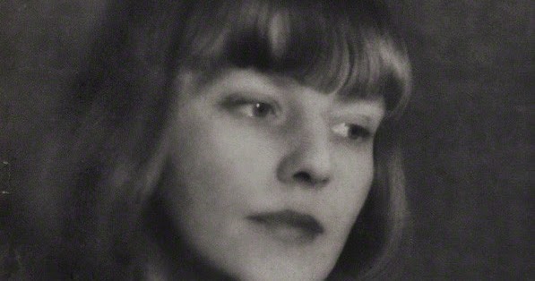 Tokin Woman: Iris Tree: Poet Adventuress