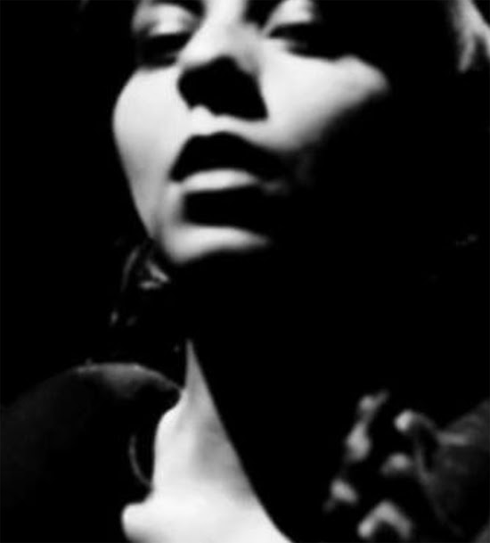 MPMBL.: Lisa Li-Lund: Emotional schwierig