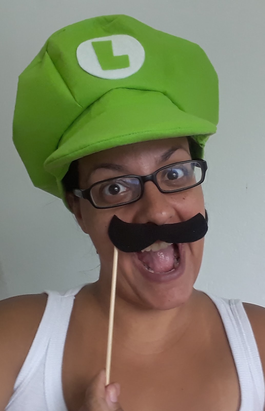 Efeitos à Mão: Chapéu e bigode - Mario Bros e Luigi