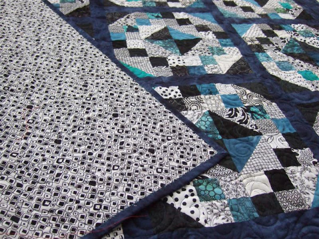Crafty Sewing & Quilting: Think Outside the BLOCK Quilt Completed!