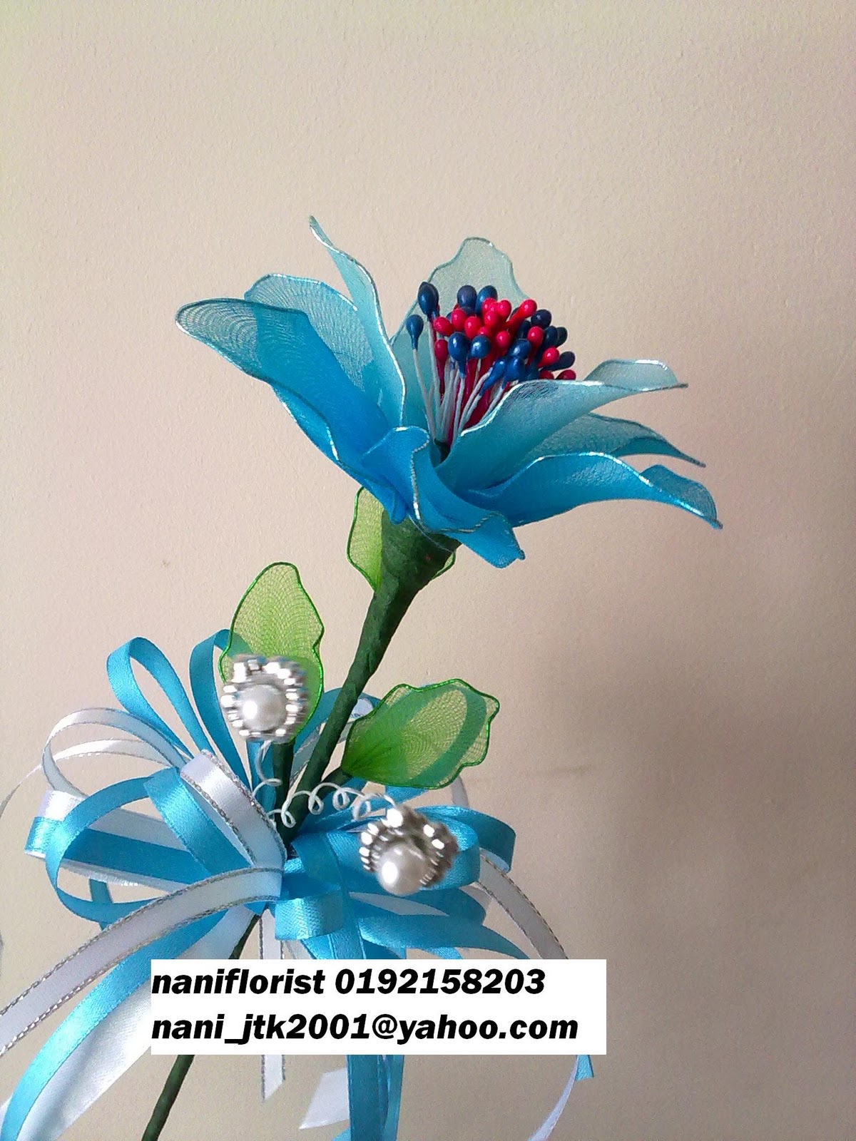 Nani Florist: Bunga Pahar Stokin Pelbagai warna pilihan