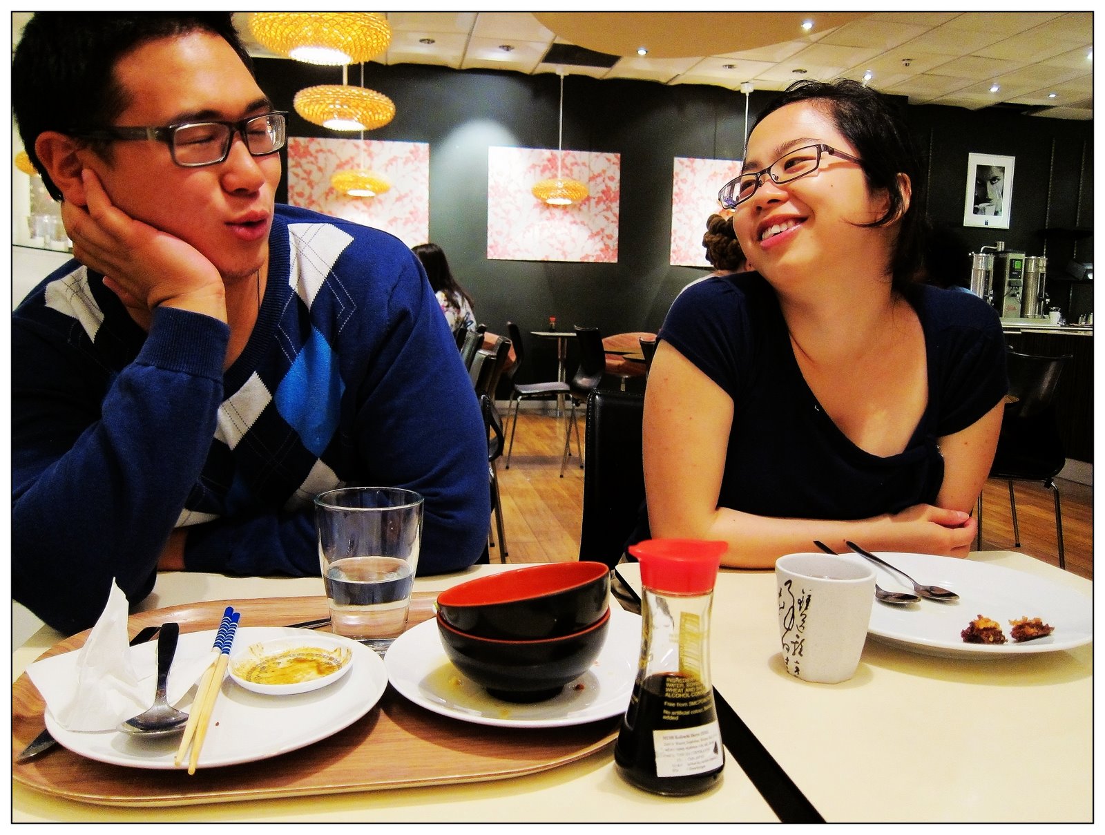 TEW - Travel Easy World: Nooshi Buffet