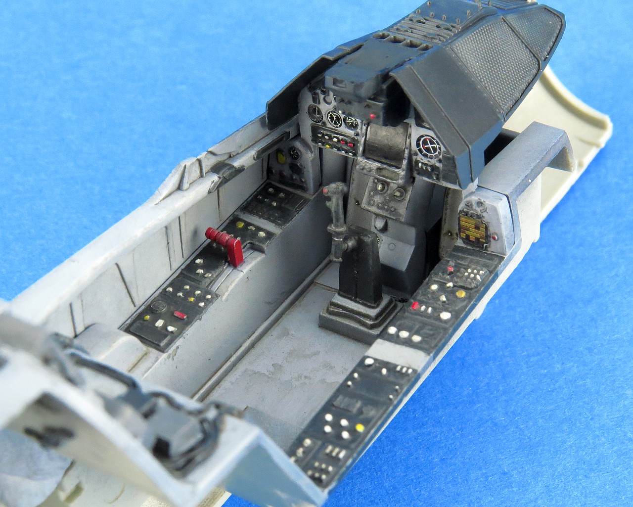 The Modelling News: Build Review Pt. I - Kitty Hawk's 32nd scale ...