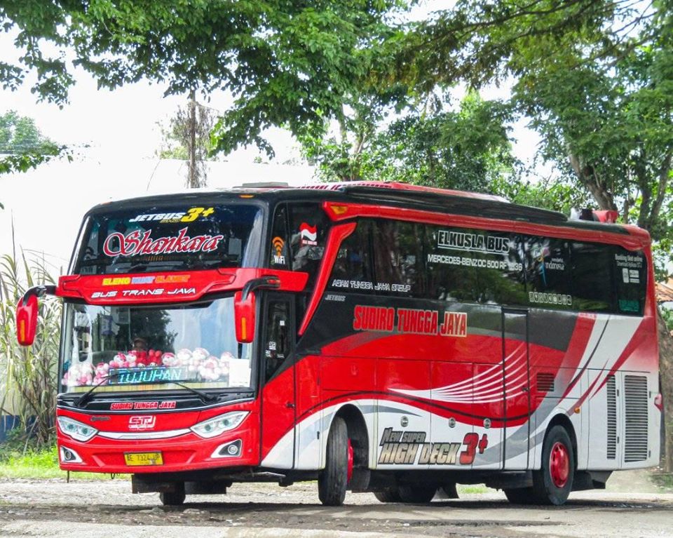 Daftar Nama Julukan Bus Sudiro Tungga Jaya (STJ) Terbaru - SOLOTIGO.COM