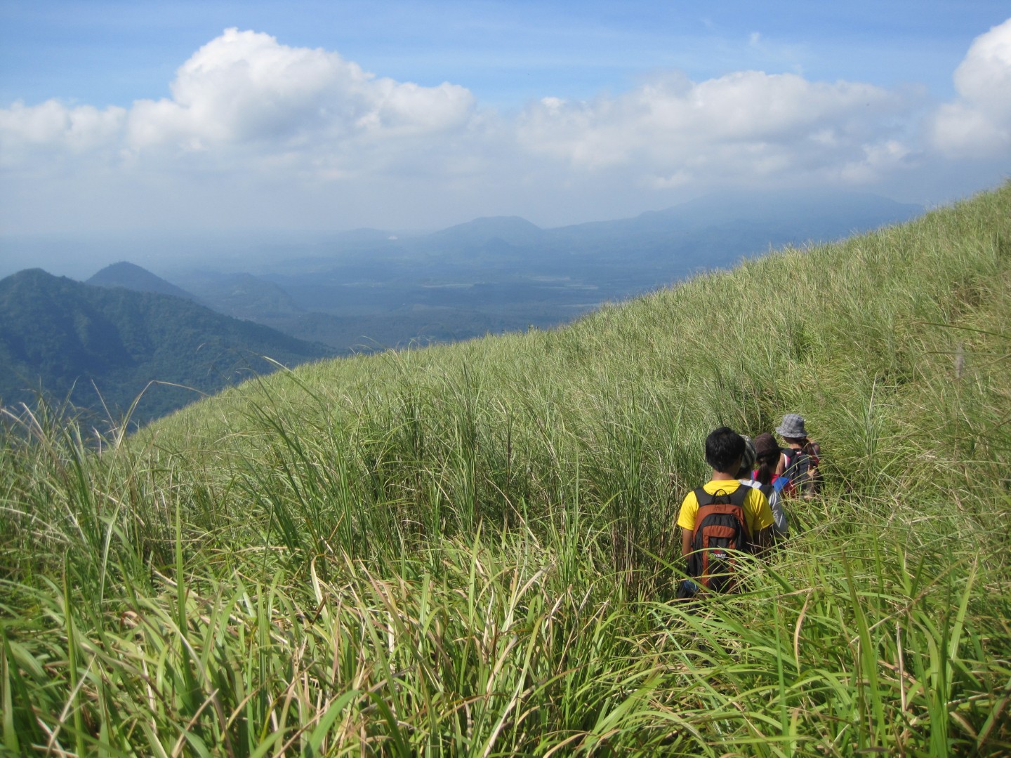 Twin Day Hike with Trail Adventours