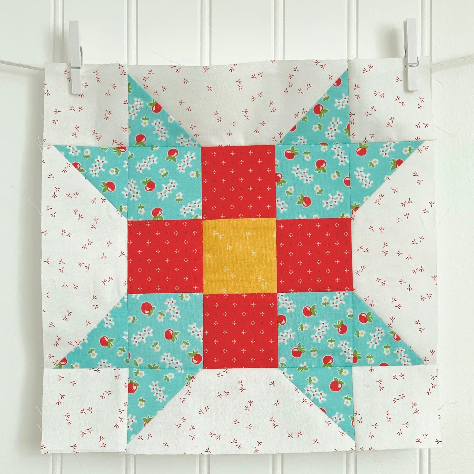 Bee In My Bonnet: Vintage Block Along - Week 16 - Farmers Daughter Block!