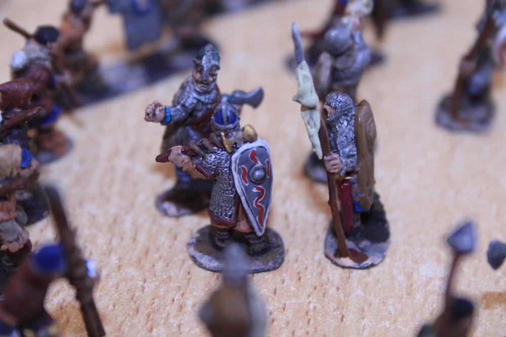 Tom's Miniatures in 1/72: Strelets M001+M039 Normans painted