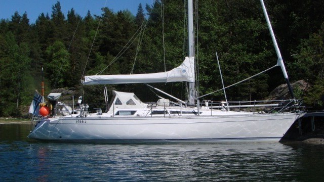 Morozov Yachts: Dufour 39-385-390, Три поколения успеха.