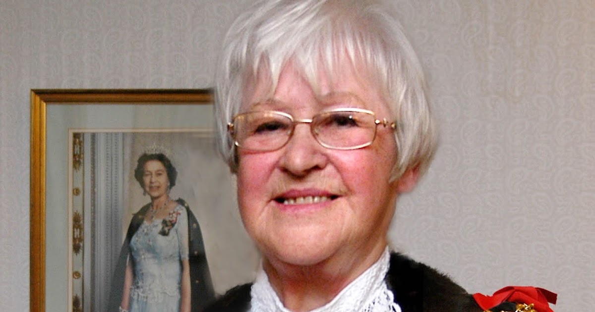 LONG EATON WEBSITE EXTRA: NEW MAYOR OF EREWASH