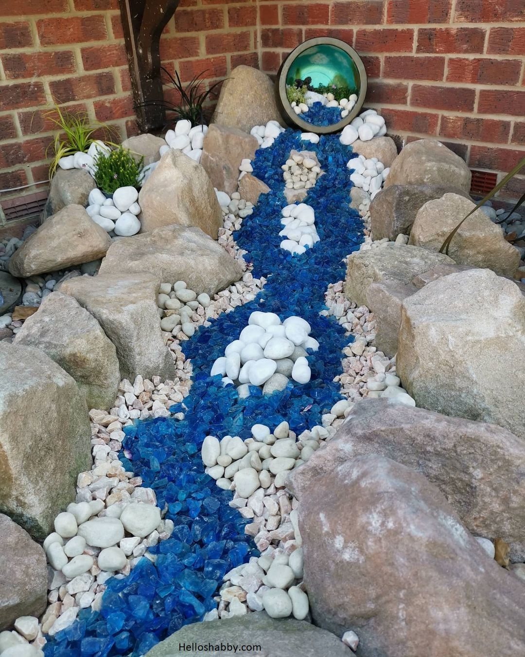 6 Interesting Spilled Pot Ideas ~ HelloShabby.com : interior and ...