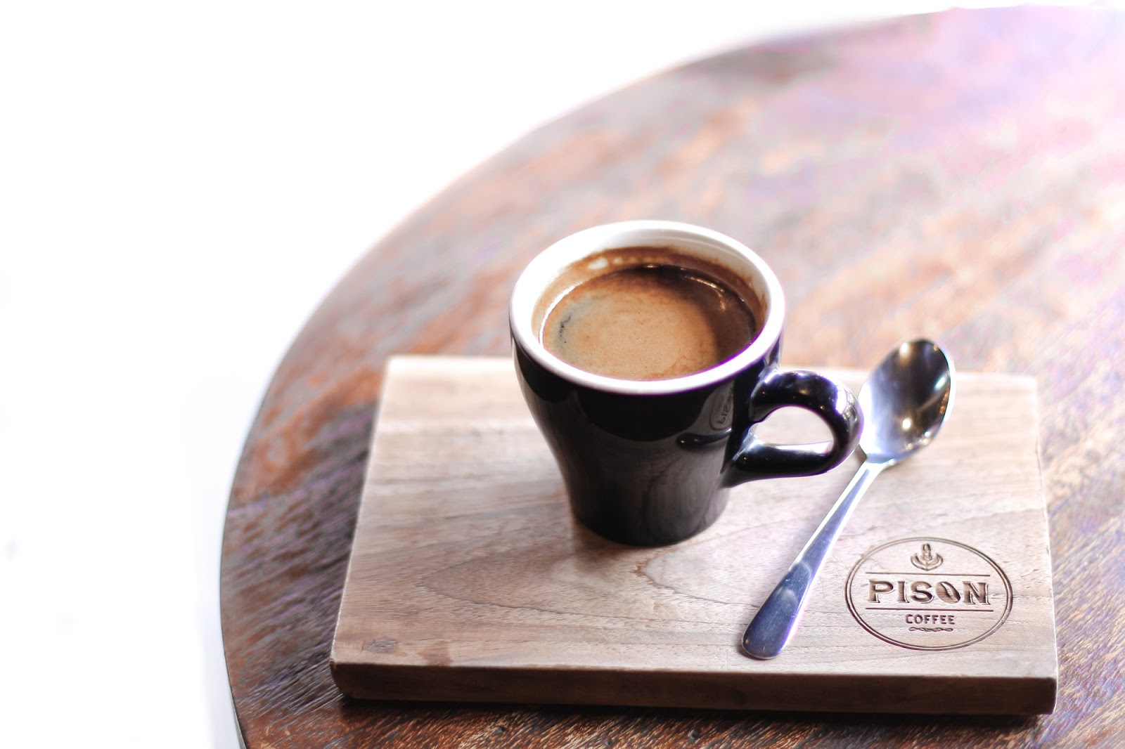 pison coffee shop seminyak - Style Frontier