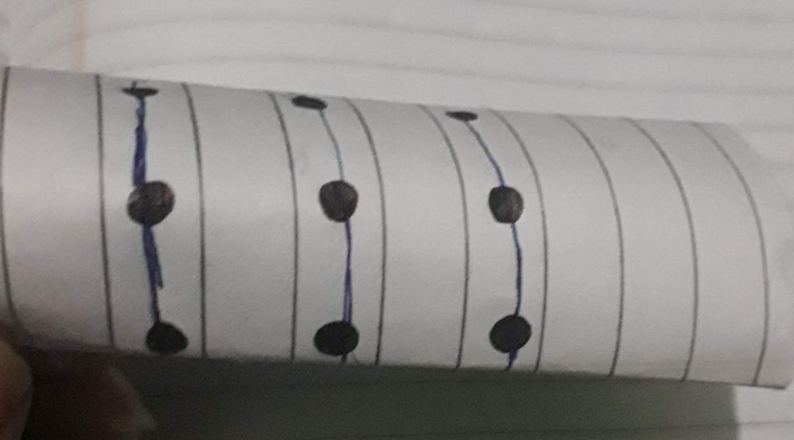 How to connect 9 dots with 4 straight lines puzzle