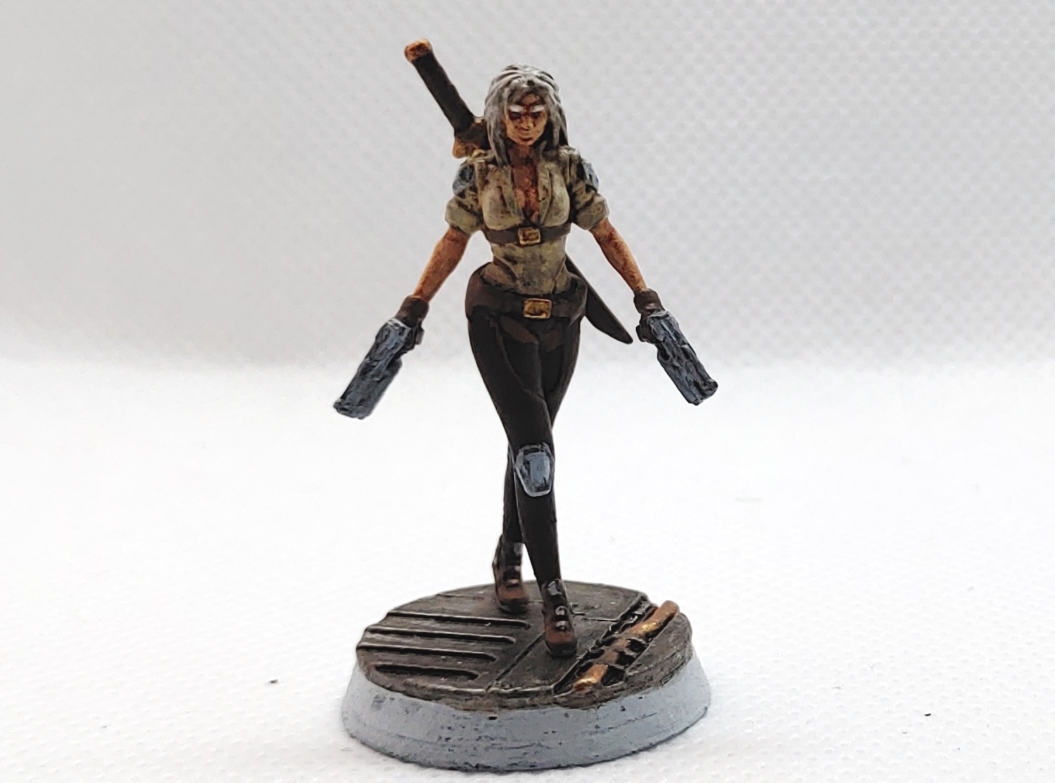 Chen-song's 1/72 Scale Miniature Gaming Blog: A Few More Stargrave Crew