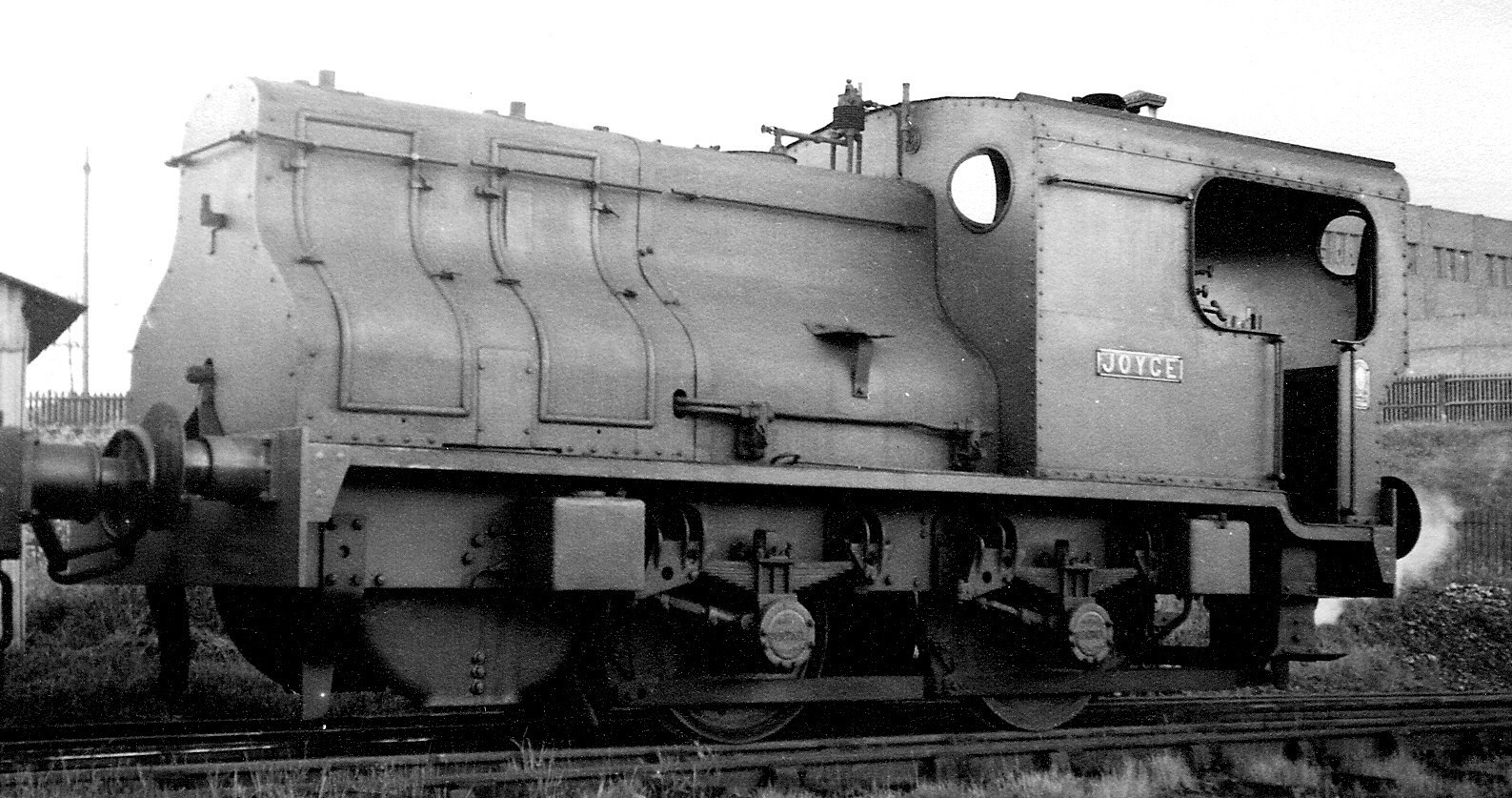 Sentinel Steam Loco 7109: 7109 vs Radstock Sentinels