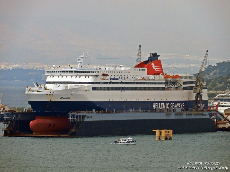 New Port Karlovassi: Ολοκληρωθηκε χθες Τριτη ο δεξαμενισμος του πλοιου ...