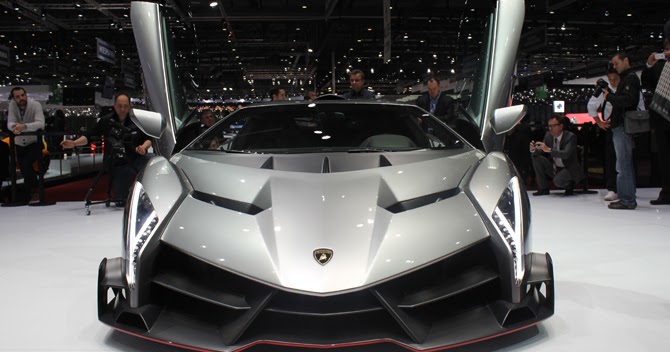 Piston heart: Lamborghini Veneno