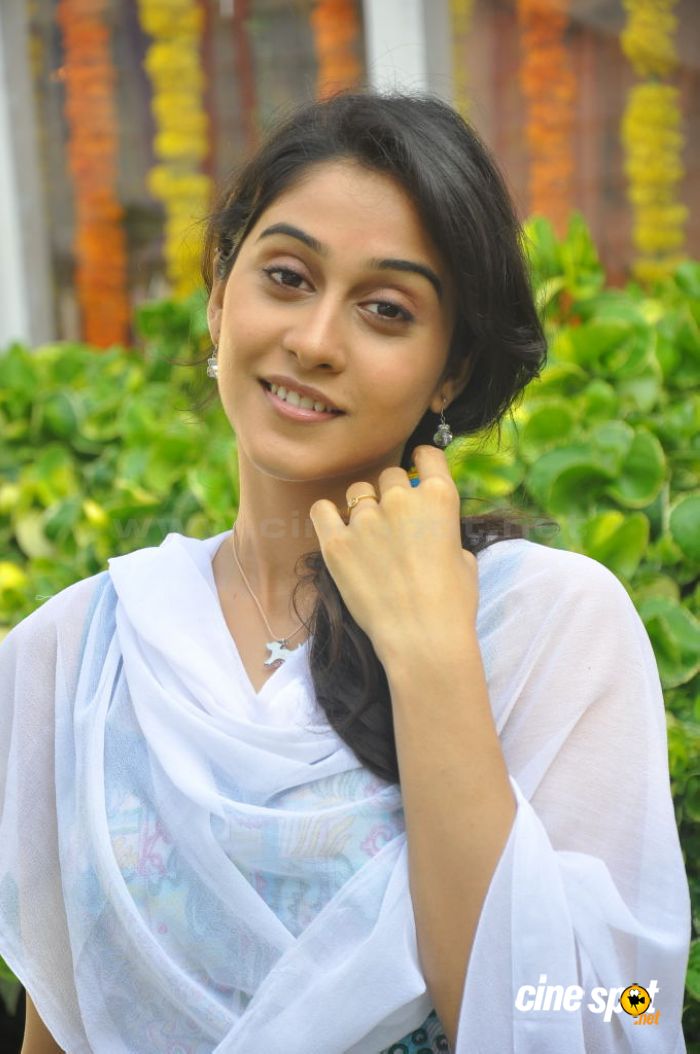 Regina Telugu Actress Photos Stills | Hotstillsindia- Number 1 Hot ...