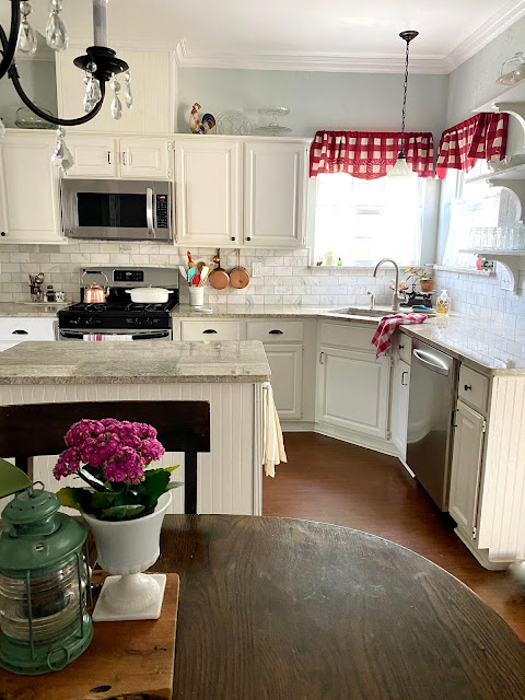 Let's Add Sprinkles: A French Country Kitchen In Red